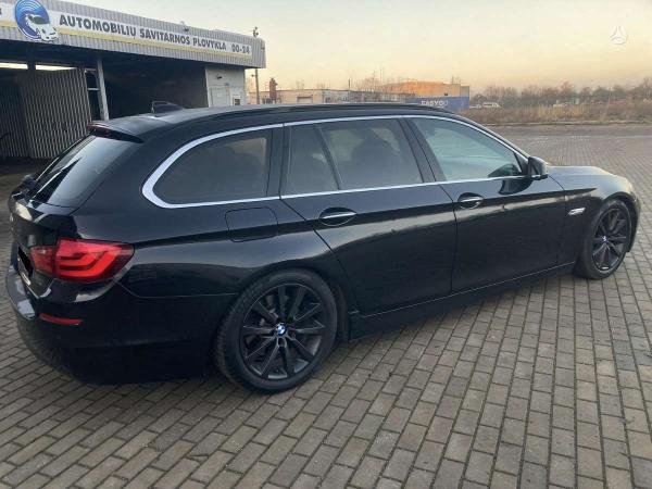 Melns BMW 520 2011 Marijampole, ar dzinēja tilpumu 2.00 L un nobraukumu 271 tūkst. km par 6750 €, foto 10 vietnē AUTOMOTO.COM.LV