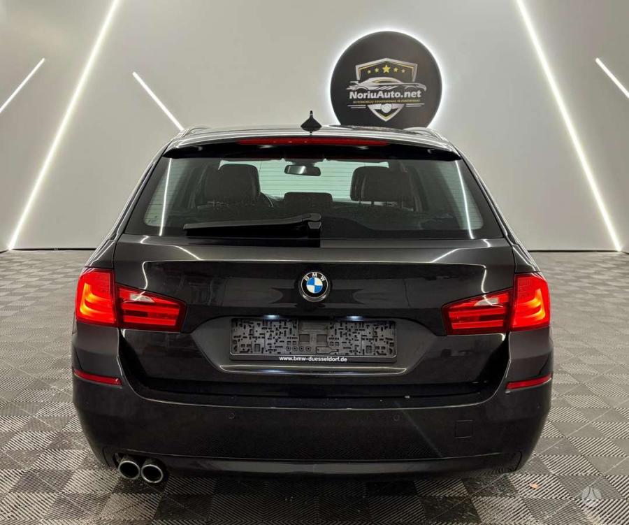 Black BMW 520 2011 in Marijampole, with an engine capacity of 2.00 L and mileage of 357 thousand km for 7999 €, photo 23 on AUTOMOTO.COM.LV