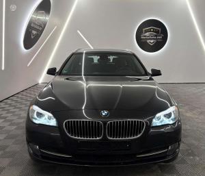 Black BMW 520 2011 in Marijampole, with an engine capacity of 2.00 L and mileage of 357 thousand km for 7999 €, photo 24 on AUTOMOTO.COM.LV