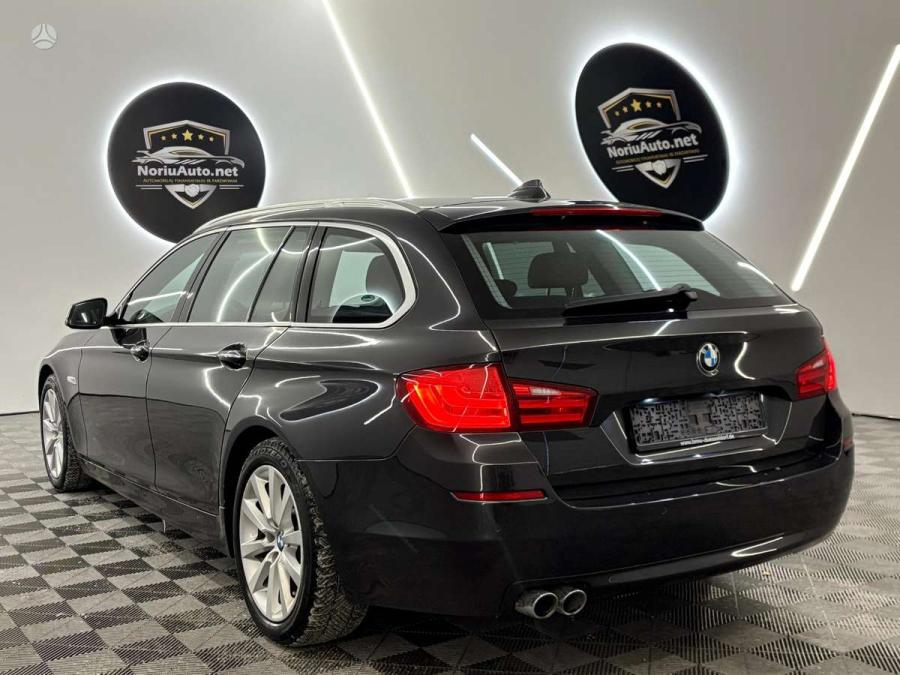 Black BMW 520 2011 in Marijampole, with an engine capacity of 2.00 L and mileage of 357 thousand km for 7999 €, photo 25 on AUTOMOTO.COM.LV