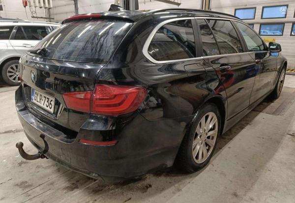 Melns BMW 520 2011 Kauņa, ar dzinēja tilpumu 0.00 L un nobraukumu 400 tūkst. km par 4990 €, foto 4 vietnē AUTOMOTO.COM.LV