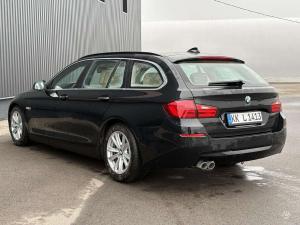 Melns BMW 520 2011 Mažeikiai, ar dzinēja tilpumu 2.00 L un nobraukumu 323 tūkst. km par 8100 €, foto 4 vietnē AUTOMOTO.COM.LV