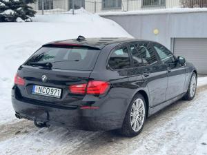 Melns BMW 520 2011 Viļņa, ar dzinēja tilpumu 2.00 L un nobraukumu 361 tūkst. km par 8200 €, foto 4 vietnē AUTOMOTO.COM.LV