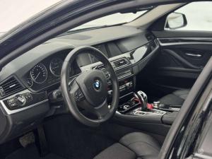 Melns BMW 520 2011 Viļņa, ar dzinēja tilpumu 2.00 L un nobraukumu 361 tūkst. km par 8200 €, foto 7 vietnē AUTOMOTO.COM.LV