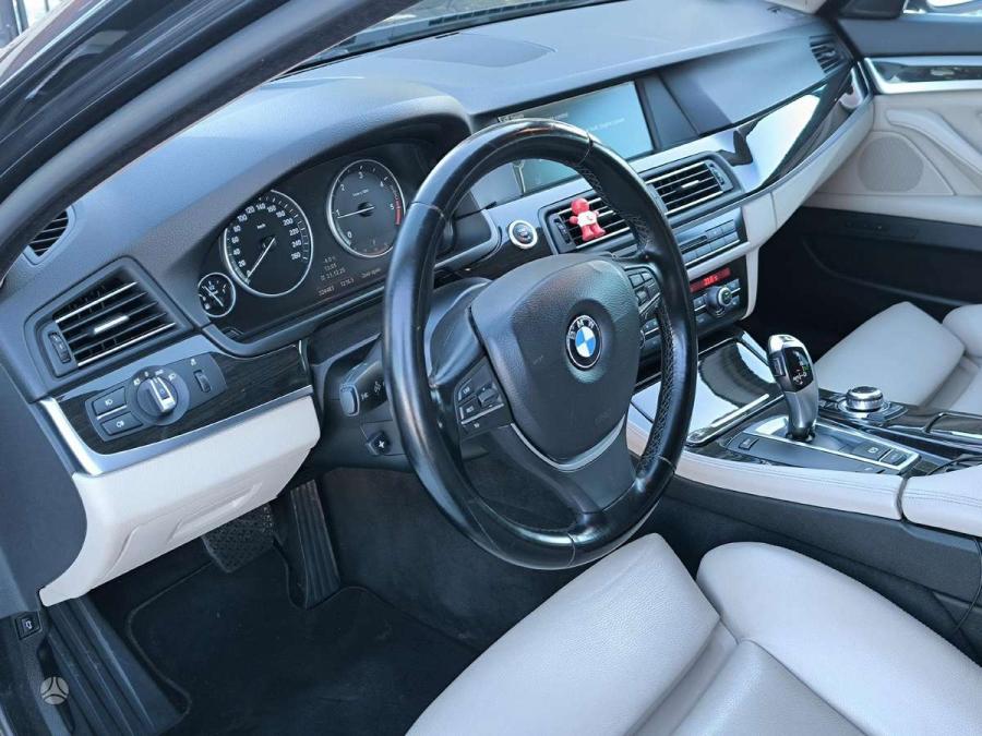 Melns BMW 520 2011 Jurbarkas, ar dzinēja tilpumu 2.00 L un nobraukumu 320 tūkst. km par 7900 €, foto 22 vietnē AUTOMOTO.COM.LV