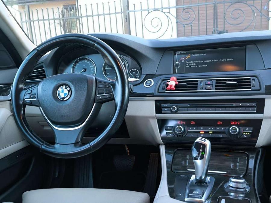 Melns BMW 520 2011 Jurbarkas, ar dzinēja tilpumu 2.00 L un nobraukumu 320 tūkst. km par 7900 €, foto 29 vietnē AUTOMOTO.COM.LV
