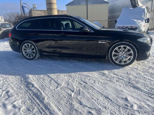 Melns BMW 520 2011 Tauragė, ar dzinēja tilpumu 2.00 L un nobraukumu 287 tūkst. km par 6800 €, foto 4 vietnē AUTOMOTO.COM.LV
