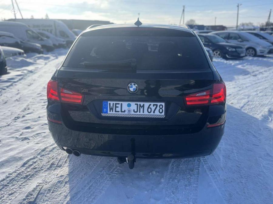 Black BMW 520 2011 in Taurage, with an engine capacity of 2.00 L and mileage of 287 thousand km for 6800 €, photo 7 on AUTOMOTO.COM.LV