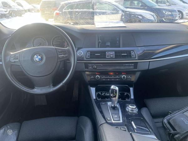Melns BMW 520 2011 Tauragė, ar dzinēja tilpumu 2.00 L un nobraukumu 287 tūkst. km par 6800 €, foto 10 vietnē AUTOMOTO.COM.LV