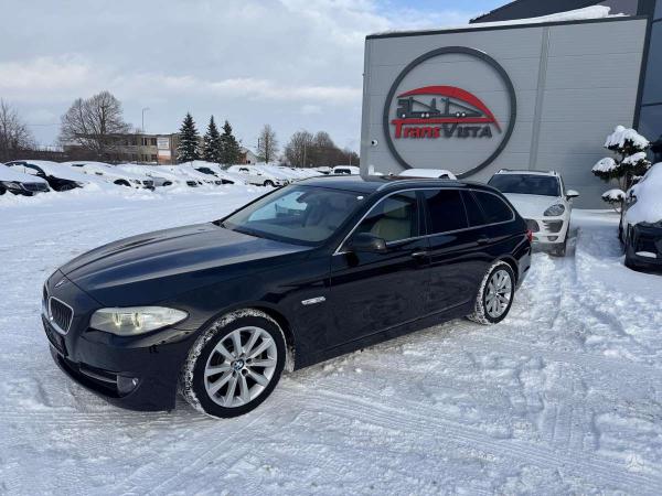 Melns BMW 520 2011 Telšiai, ar dzinēja tilpumu 2.00 L un nobraukumu 275 tūkst. km par 7300 €, foto 3 vietnē AUTOMOTO.COM.LV