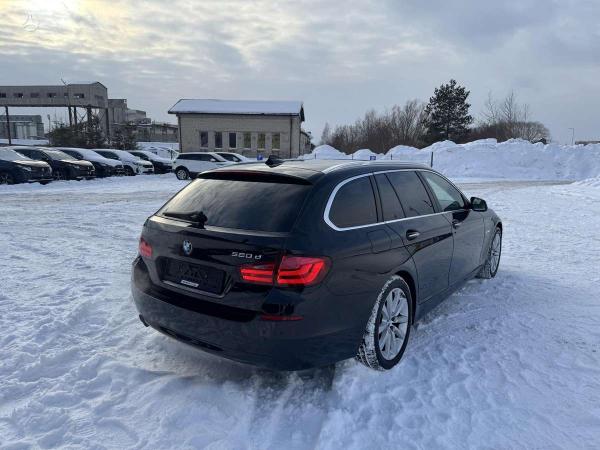 Melns BMW 520 2011 Telšiai, ar dzinēja tilpumu 2.00 L un nobraukumu 275 tūkst. km par 7300 €, foto 7 vietnē AUTOMOTO.COM.LV