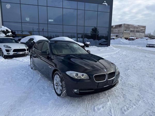 Melns BMW 520 2011 Telšiai, ar dzinēja tilpumu 2.00 L un nobraukumu 275 tūkst. km par 7300 €, foto 10 vietnē AUTOMOTO.COM.LV