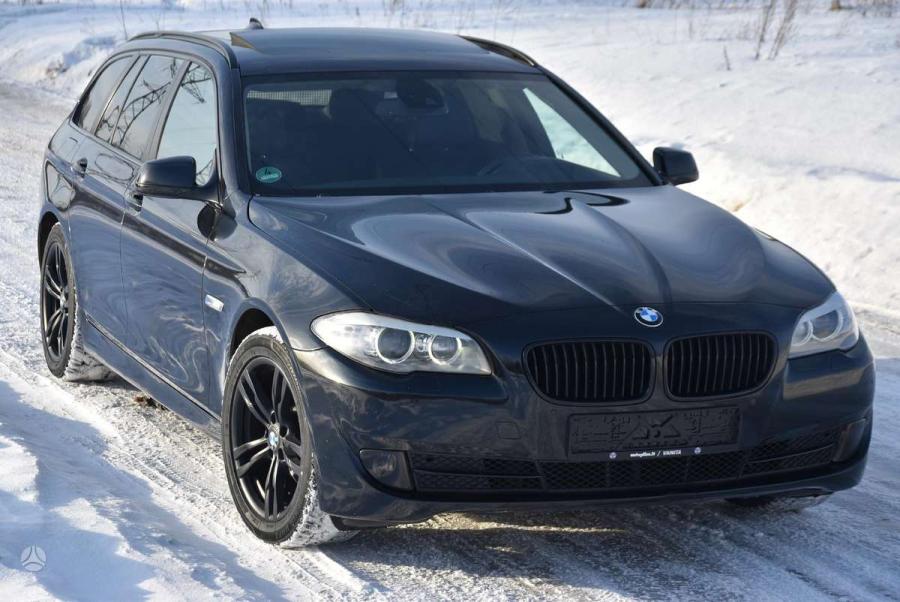 Melns BMW 520 2011 Viļņa, ar dzinēja tilpumu 2.00 L un nobraukumu 294 tūkst. km par 7999 €, foto 5 vietnē AUTOMOTO.COM.LV
