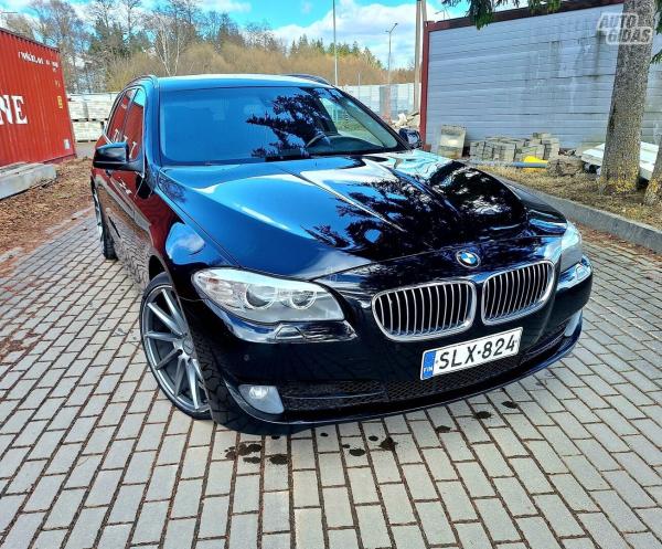Melns BMW 520 2011 Radviliškis, ar dzinēja tilpumu 2.00 L un nobraukumu 383 tūkst. km par 5950 €, foto 2 vietnē AUTOMOTO.COM.LV