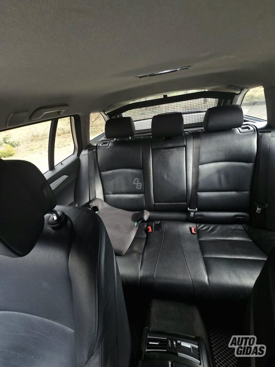 Melns BMW 520 2011 Klaipėda, ar dzinēja tilpumu 2.00 L un nobraukumu 255 tūkst. km par 6999 €, foto 7 vietnē AUTOMOTO.COM.LV