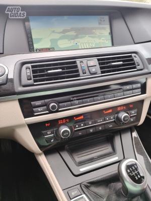 Melns BMW 520 2011 Naujoji Akmenė, ar dzinēja tilpumu 2.00 L un nobraukumu 270 tūkst. km par 6999 €, foto 10 vietnē AUTOMOTO.COM.LV