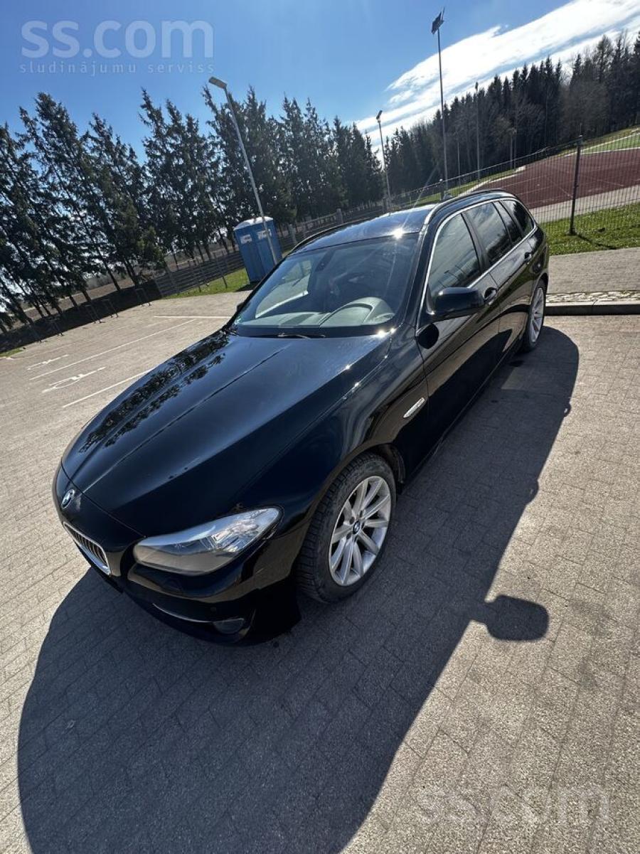 Melns BMW 520 2011 Saldus, ar dzinēja tilpumu 2.00 L un nobraukumu 291 tūkst. km par 8500 €, foto 8 vietnē AUTOMOTO.COM.LV