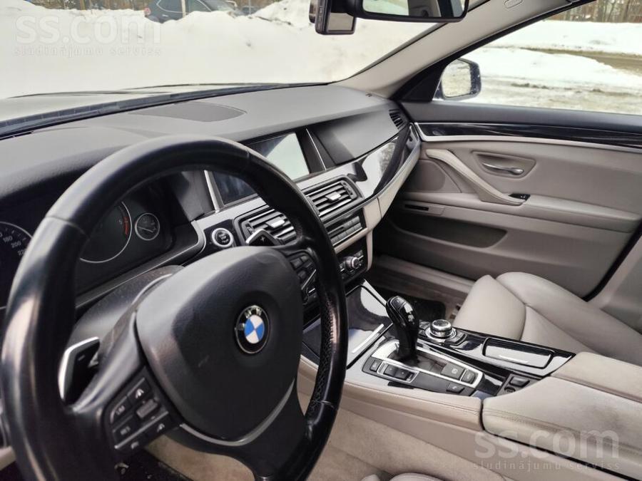 Black BMW 520 2011 in Riga, with an engine capacity of 2.00 L and mileage of 339 thousand km for 7500 €, photo 6 on AUTOMOTO.COM.LV