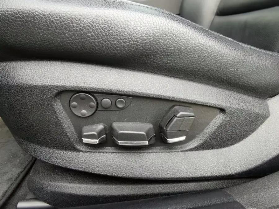 Melns BMW 520 2011 Kuldīga, ar dzinēja tilpumu 2.00 L un nobraukumu 271 tūkst. km par 10400 €, foto 20 vietnē AUTOMOTO.COM.LV