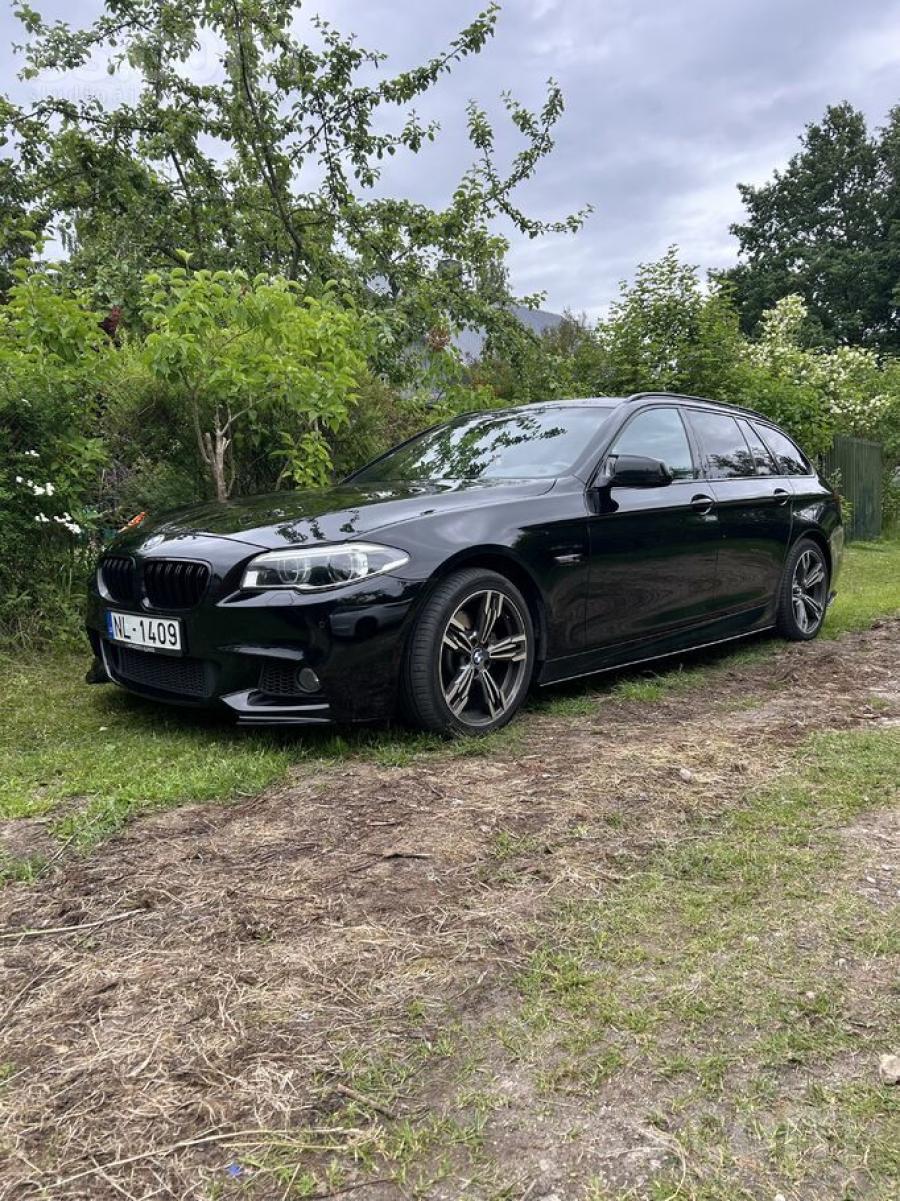 Melns BMW 520 2011 Rīga, ar dzinēja tilpumu 2.00 L un nobraukumu 285 tūkst. km par 11500 €, foto 4 vietnē AUTOMOTO.COM.LV