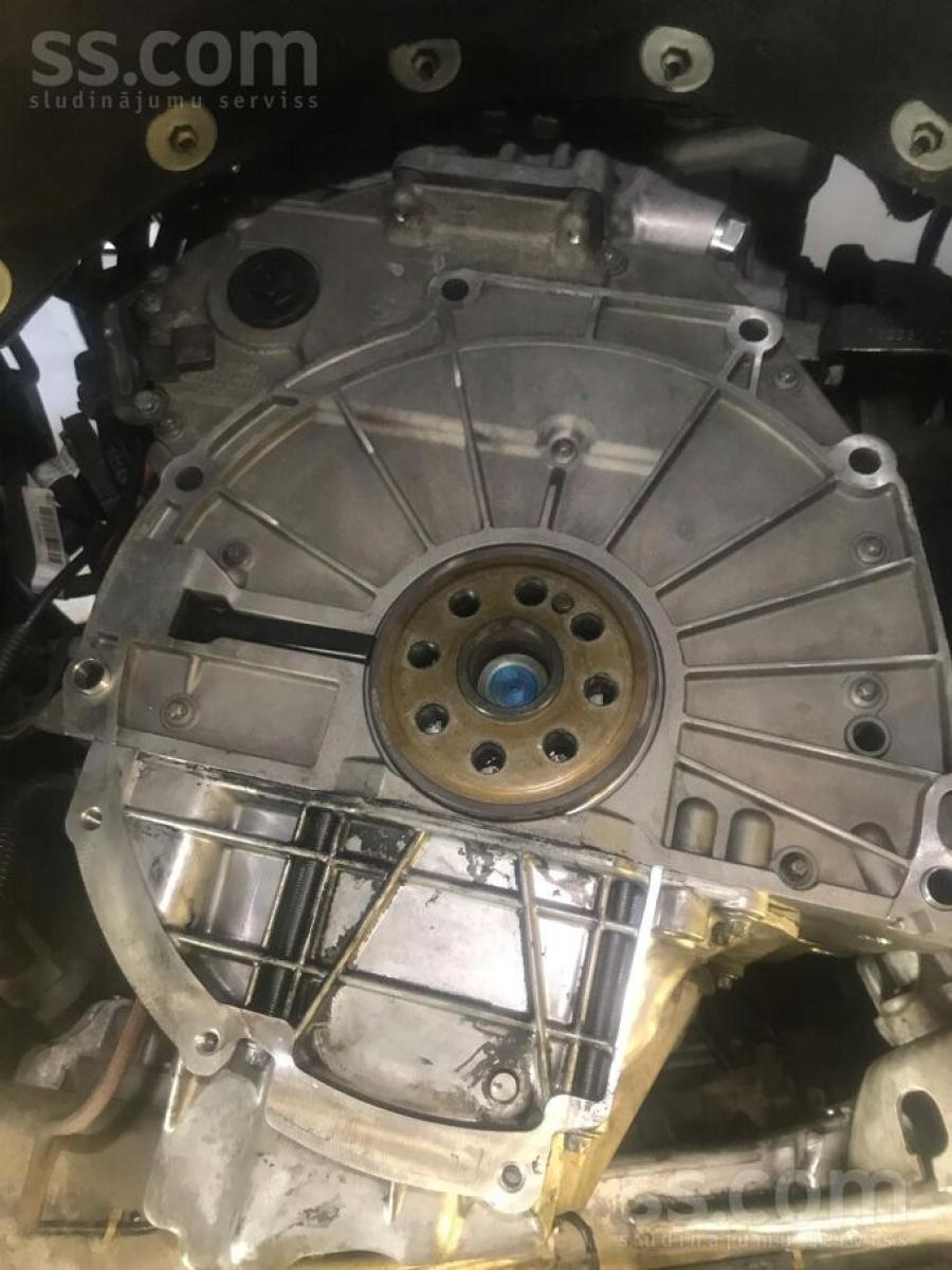 Melns BMW 520 2011 Rīga, ar dzinēja tilpumu 2.00 L un nobraukumu 285 tūkst. km par 11500 €, foto 16 vietnē AUTOMOTO.COM.LV