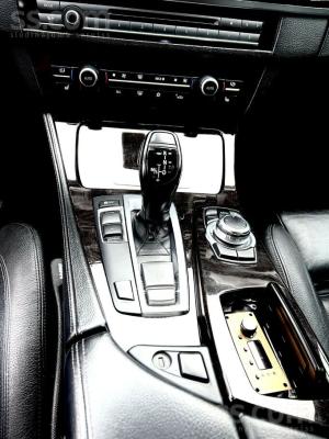 Melns BMW 520 2011 Rīga, ar dzinēja tilpumu 2.00 L un nobraukumu 0 tūkst. km par 10900 €, foto 23 vietnē AUTOMOTO.COM.LV