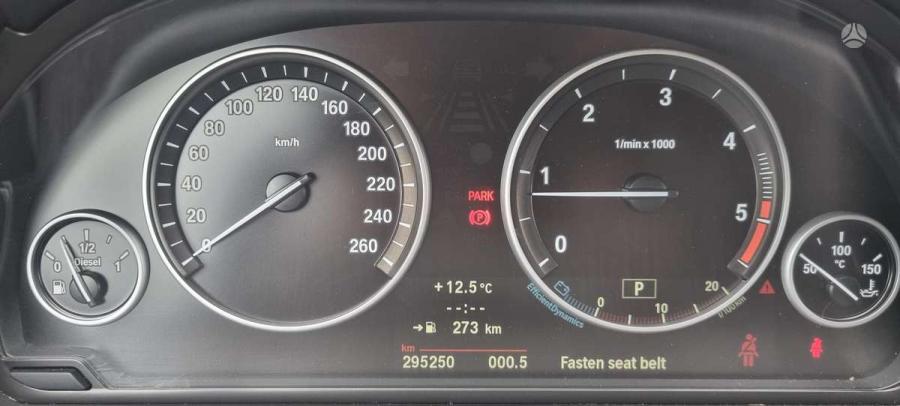 Black BMW 520 2011 in Siauliai, with an engine capacity of 2.00 L and mileage of 295 thousand km for 5999 €, photo 14 on AUTOMOTO.COM.LV