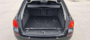 Black BMW 520 2011 in Siauliai, with an engine capacity of 2.00 L and mileage of 295 thousand km for 5999 €, photo 15 on AUTOMOTO.COM.LV