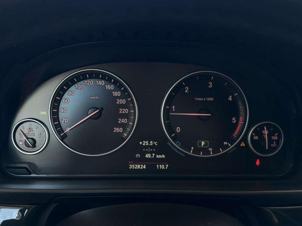 Melns BMW 520 2011 Kretinga, ar dzinēja tilpumu 2.00 L un nobraukumu 352 tūkst. km par 7999 €, foto 9 vietnē AUTOMOTO.COM.LV