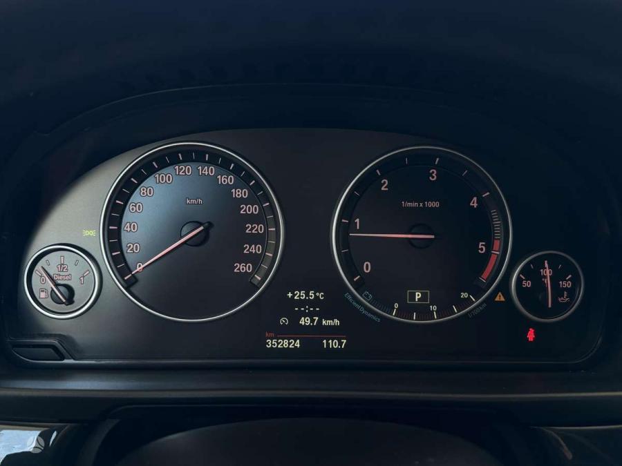 Melns BMW 520 2011 Kretinga, ar dzinēja tilpumu 2.00 L un nobraukumu 352 tūkst. km par 7999 €, foto 10 vietnē AUTOMOTO.COM.LV