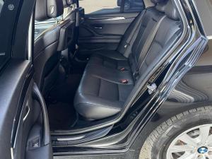 Melns BMW 520 2011 Kretinga, ar dzinēja tilpumu 2.00 L un nobraukumu 352 tūkst. km par 7999 €, foto 19 vietnē AUTOMOTO.COM.LV