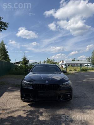Melns BMW 520 2011 Daugavpils, ar dzinēja tilpumu 2.00 L un nobraukumu 308 tūkst. km par 7800 €, foto  vietnē AUTOMOTO.COM.LV