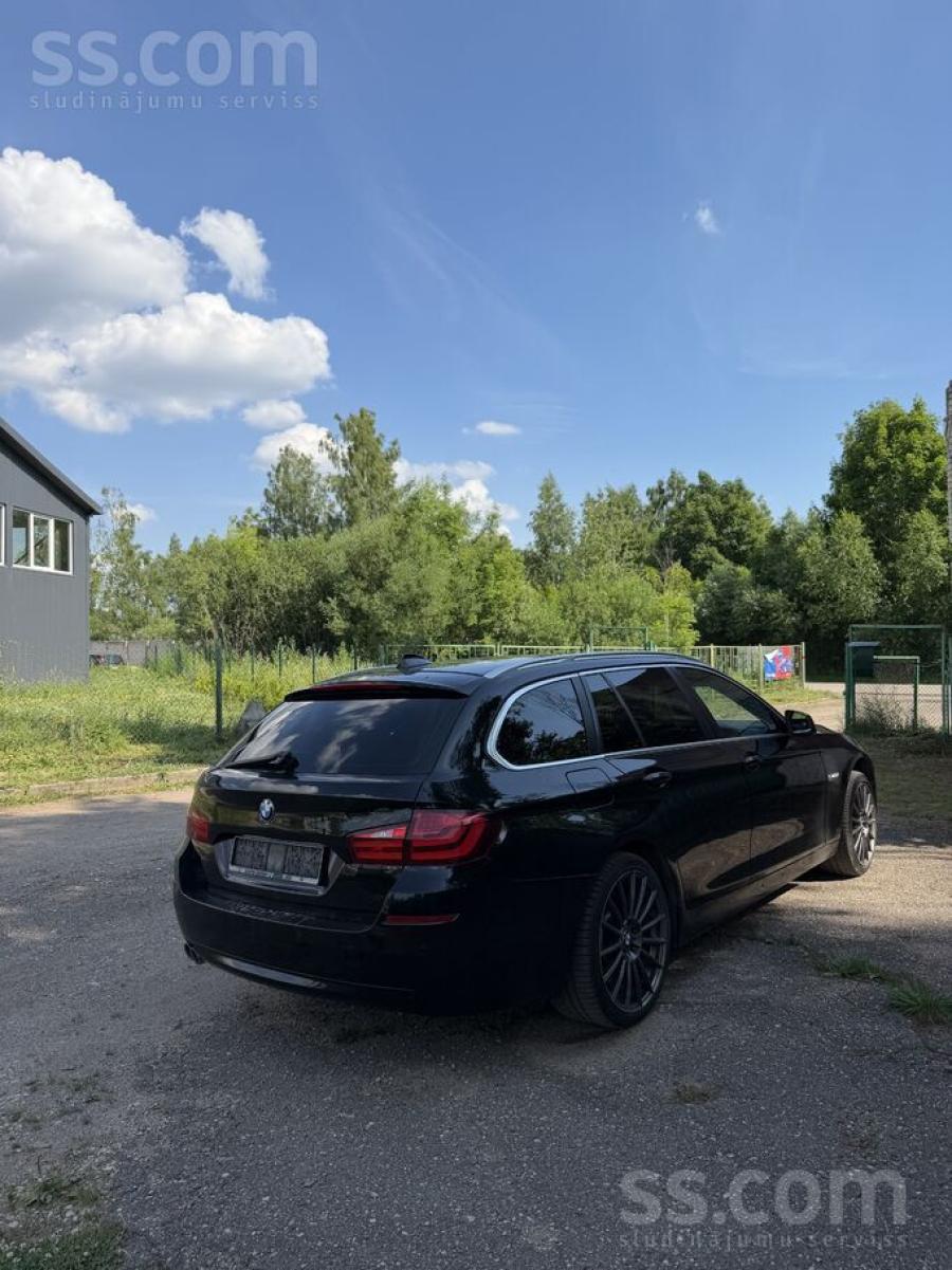 Melns BMW 520 2011 Daugavpils, ar dzinēja tilpumu 2.00 L un nobraukumu 308 tūkst. km par 7800 €, foto 7 vietnē AUTOMOTO.COM.LV