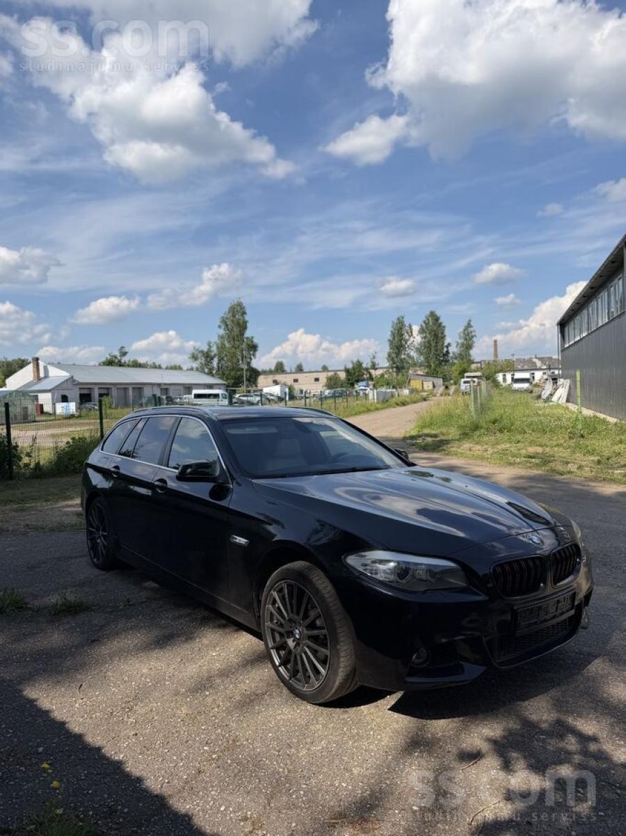 Melns BMW 520 2011 Daugavpils, ar dzinēja tilpumu 2.00 L un nobraukumu 308 tūkst. km par 7800 €, foto 8 vietnē AUTOMOTO.COM.LV