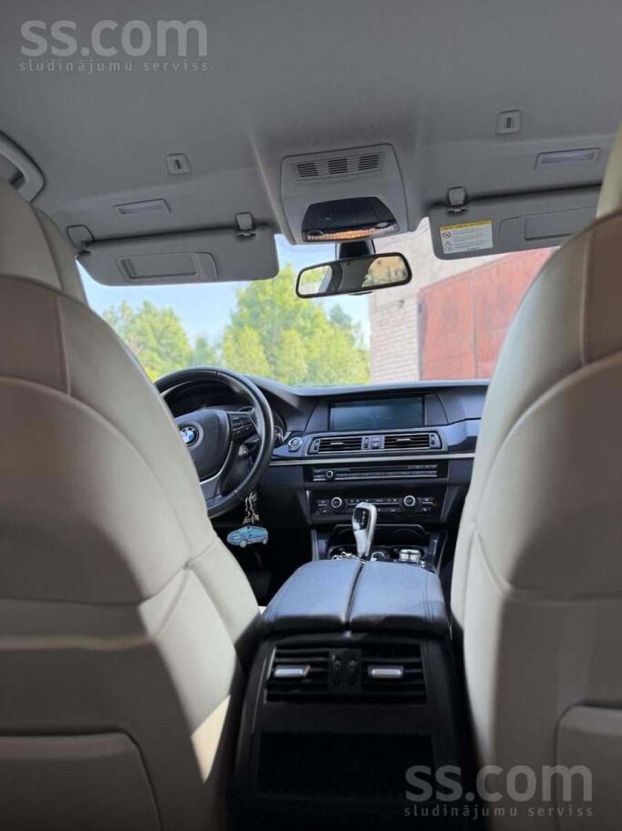 Melns BMW 520 2011 Daugavpils, ar dzinēja tilpumu 2.00 L un nobraukumu 308 tūkst. km par 7800 €, foto 13 vietnē AUTOMOTO.COM.LV