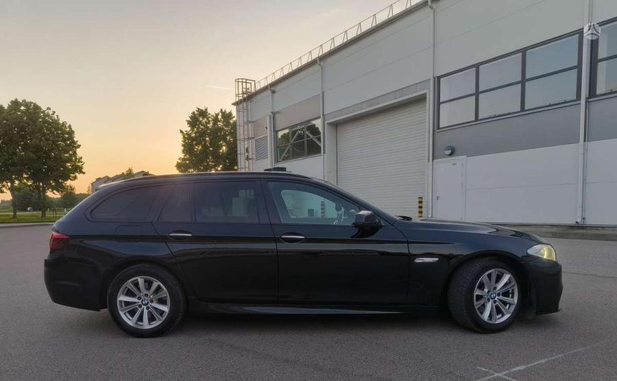 Black BMW 520 2011 in Kaunas, with an engine capacity of 2.00 L and mileage of 326 thousand km for 11000 €, photo 6 on AUTOMOTO.COM.LV