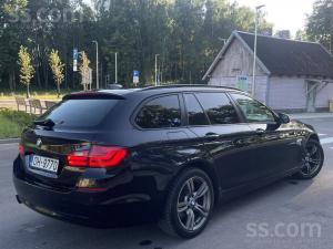 Melns BMW 520 2011 Rīga, ar dzinēja tilpumu 2.00 L un nobraukumu 285 tūkst. km par 6990 €, foto 3 vietnē AUTOMOTO.COM.LV
