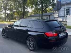 Melns BMW 520 2011 Rīga, ar dzinēja tilpumu 2.00 L un nobraukumu 285 tūkst. km par 6990 €, foto 4 vietnē AUTOMOTO.COM.LV