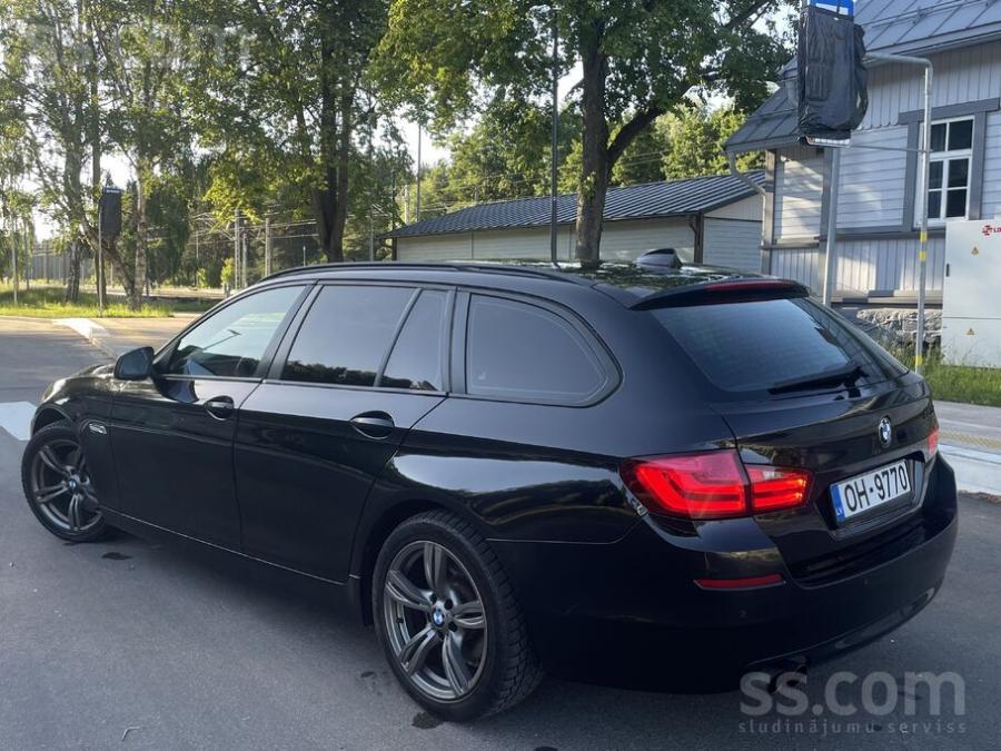 Melns BMW 520 2011 Rīga, ar dzinēja tilpumu 2.00 L un nobraukumu 285 tūkst. km par 6990 €, foto 4 vietnē AUTOMOTO.COM.LV