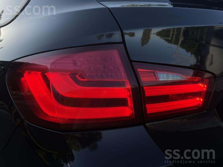 Melns BMW 520 2011 Rīga, ar dzinēja tilpumu 2.00 L un nobraukumu 285 tūkst. km par 6990 €, foto 5 vietnē AUTOMOTO.COM.LV