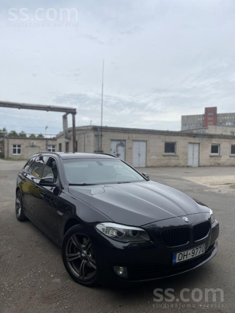 Melns BMW 520 2011 Rīga, ar dzinēja tilpumu 2.00 L un nobraukumu 285 tūkst. km par 6990 €, foto 7 vietnē AUTOMOTO.COM.LV