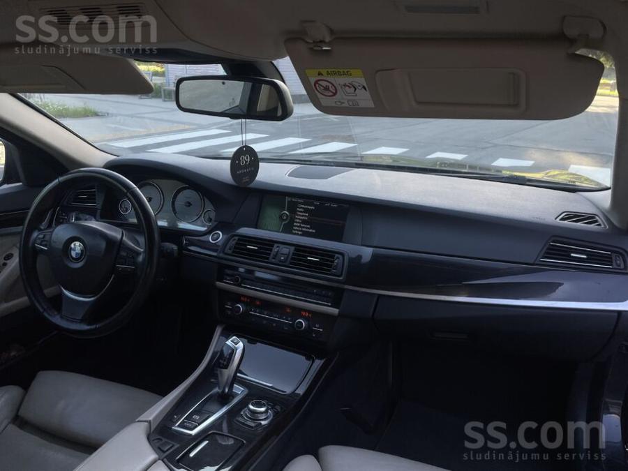 Melns BMW 520 2011 Rīga, ar dzinēja tilpumu 2.00 L un nobraukumu 285 tūkst. km par 6990 €, foto 10 vietnē AUTOMOTO.COM.LV