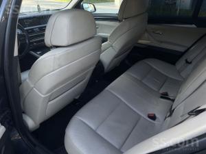 Melns BMW 520 2011 Rīga, ar dzinēja tilpumu 2.00 L un nobraukumu 285 tūkst. km par 6990 €, foto 17 vietnē AUTOMOTO.COM.LV