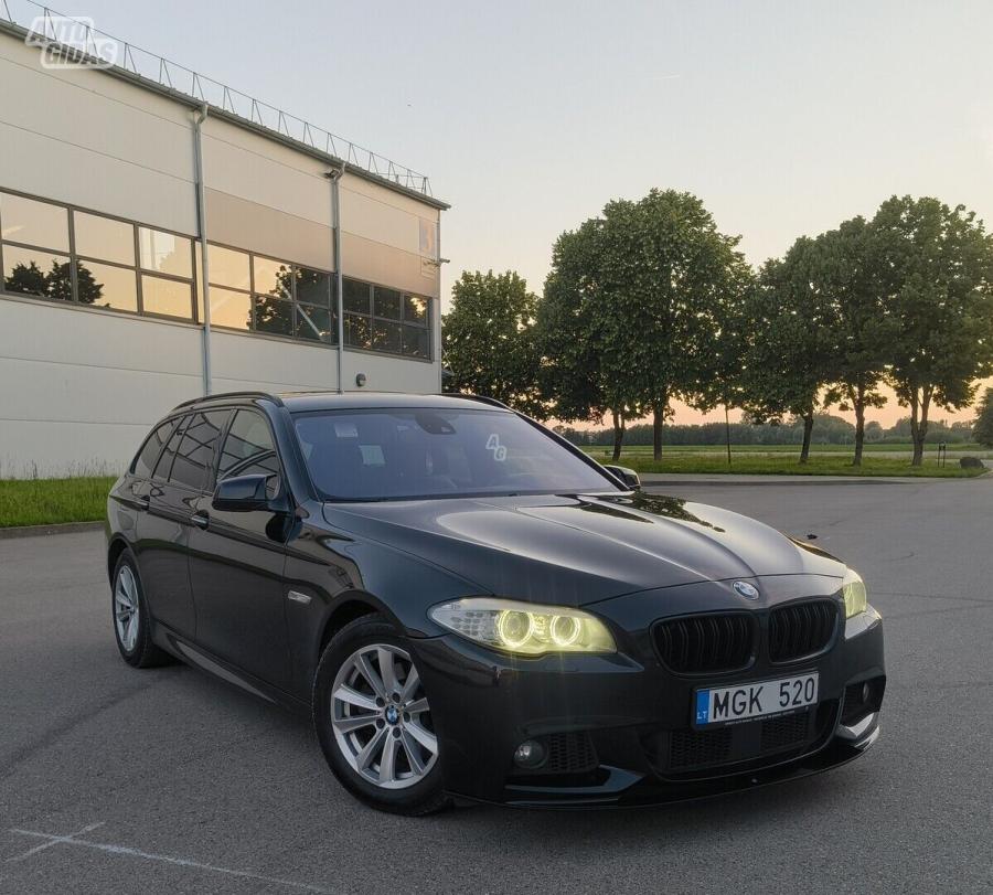 Melns BMW 520 2011 Kauņa, ar dzinēja tilpumu 2.00 L un nobraukumu 326 tūkst. km par 11000 €, foto 1 vietnē AUTOMOTO.COM.LV