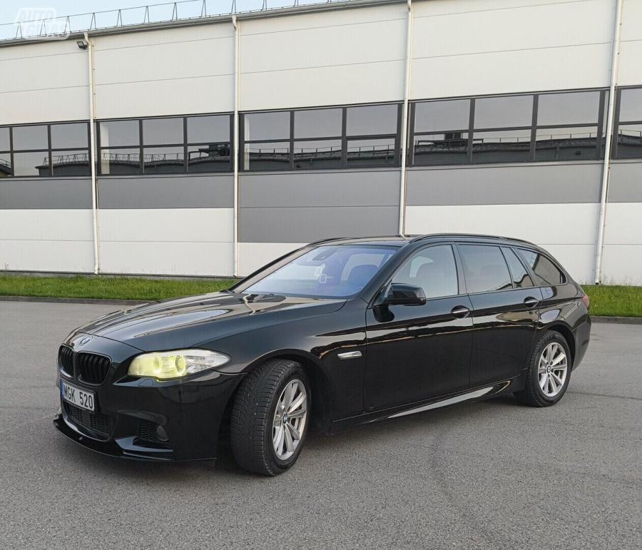 Melns BMW 520 2011 Kauņa, ar dzinēja tilpumu 2.00 L un nobraukumu 326 tūkst. km par 11000 €, foto 4 vietnē AUTOMOTO.COM.LV