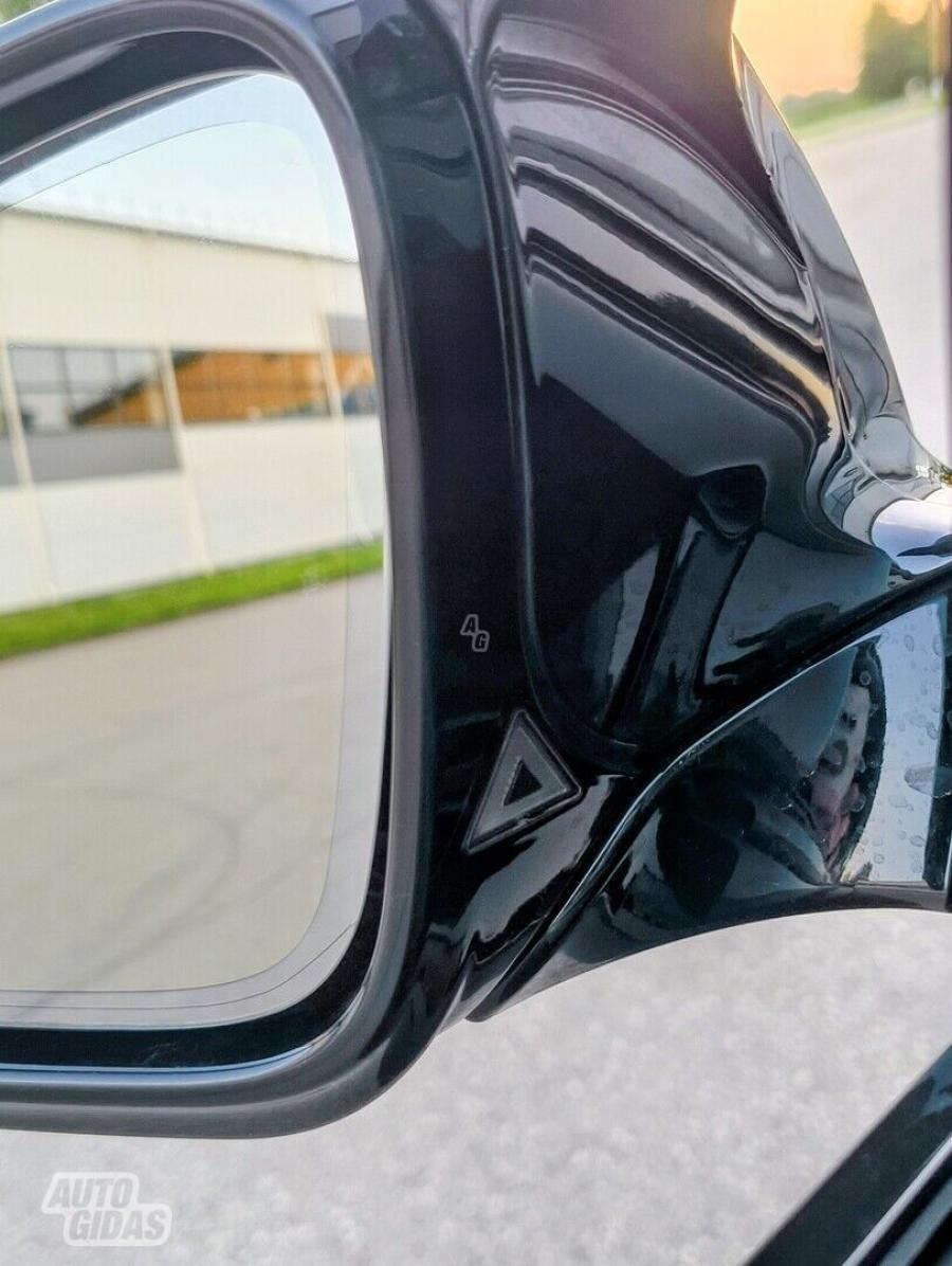 Melns BMW 520 2011 Kauņa, ar dzinēja tilpumu 2.00 L un nobraukumu 326 tūkst. km par 11000 €, foto 18 vietnē AUTOMOTO.COM.LV