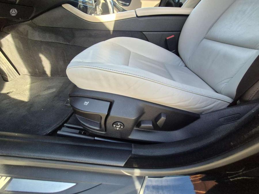 Melns BMW 520 2011 Kauņa, ar dzinēja tilpumu 0.00 L un nobraukumu 435 tūkst. km par 6900 €, foto 8 vietnē AUTOMOTO.COM.LV