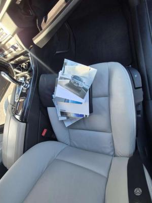 Melns BMW 520 2011 Kauņa, ar dzinēja tilpumu 0.00 L un nobraukumu 435 tūkst. km par 6900 €, foto 13 vietnē AUTOMOTO.COM.LV