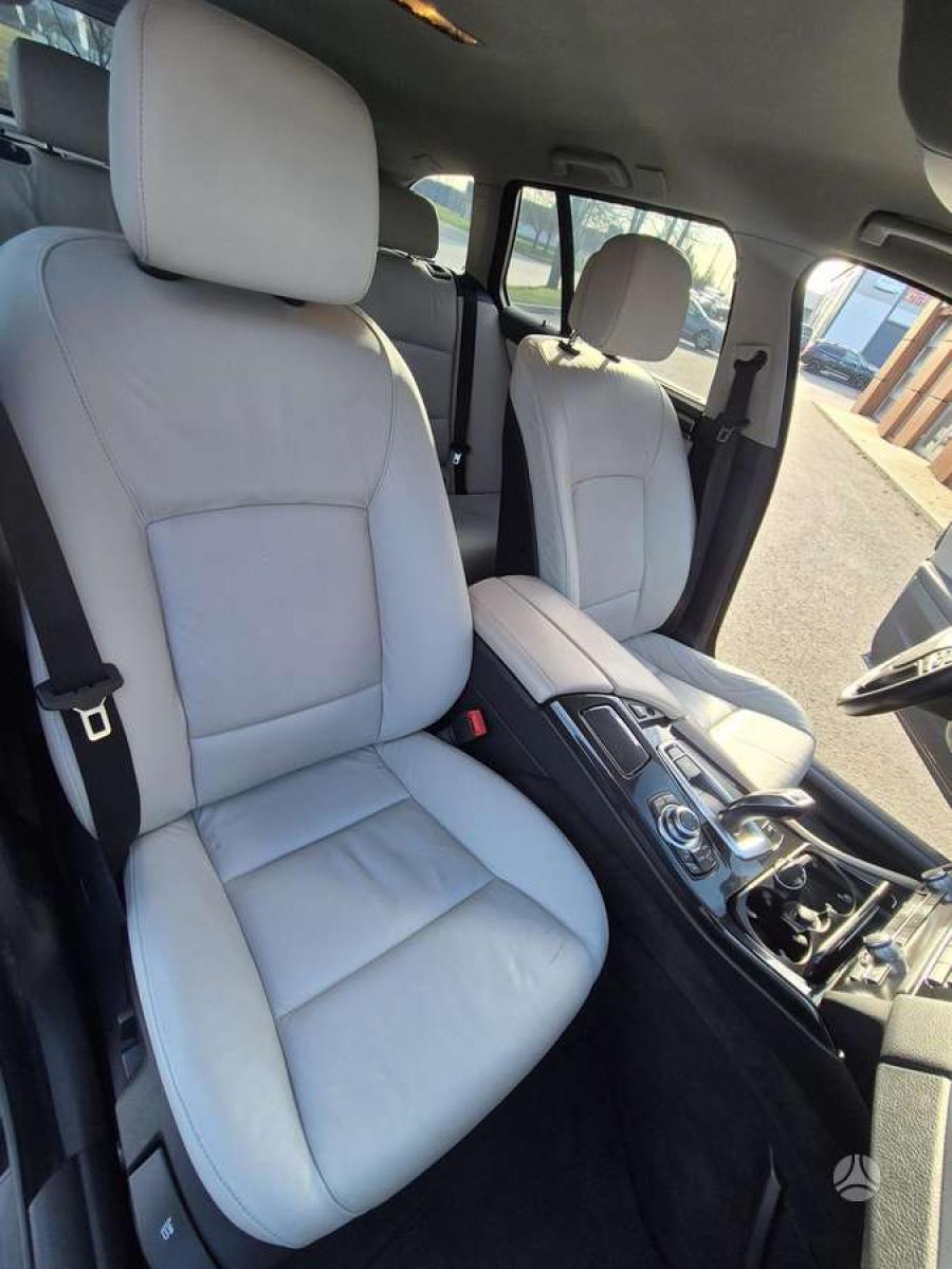 Melns BMW 520 2011 Kauņa, ar dzinēja tilpumu 0.00 L un nobraukumu 435 tūkst. km par 6900 €, foto 14 vietnē AUTOMOTO.COM.LV