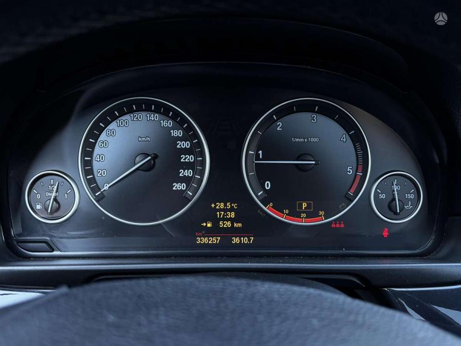 Черный БМВ 520 2011 в Утена, объемом двигателя 2.00 л и пробегом 330 тыс. км за 6600 €, фото 16 на AUTOMOTO.COM.LV